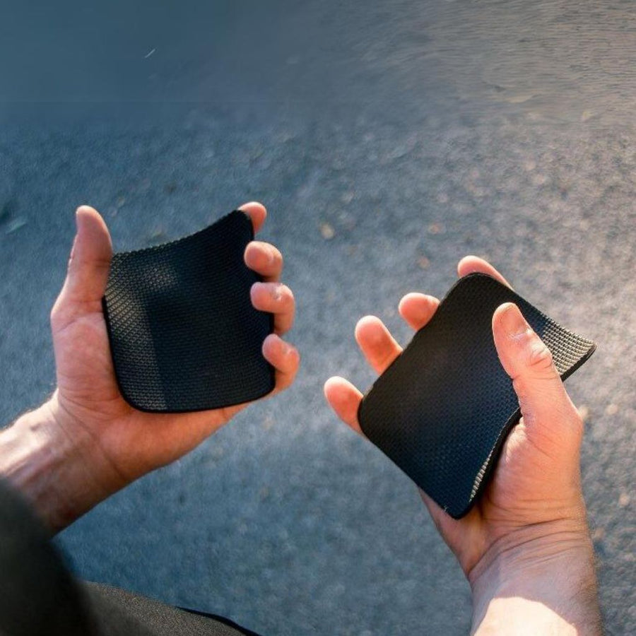 Workout pads for pull-ups, bodybuilding & strength training